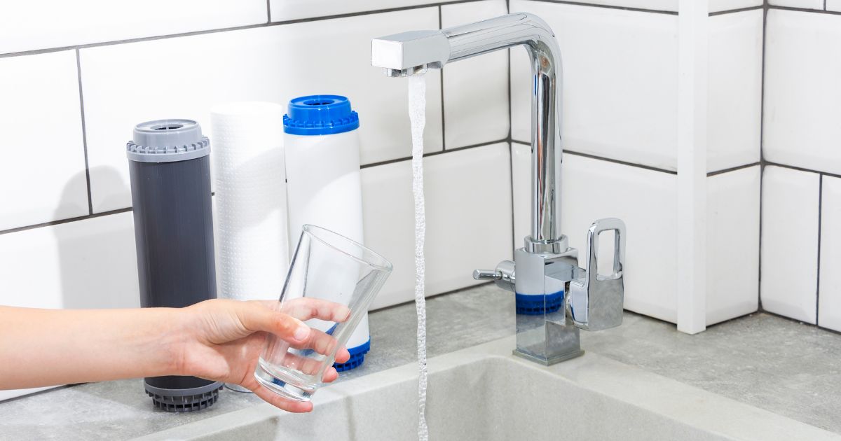 Which Is Better: Filtered Water vs. Boiled Water