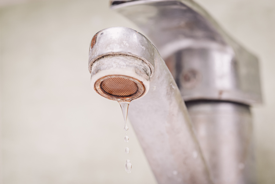 How to Avoid Impact of Hard Water on Your Plumbing System